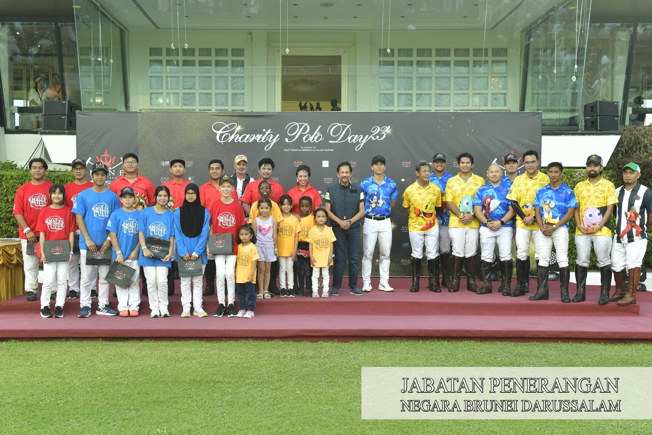 Berita JPM - Keberangkatan Kebawah DYMM serikan Kejohanan...